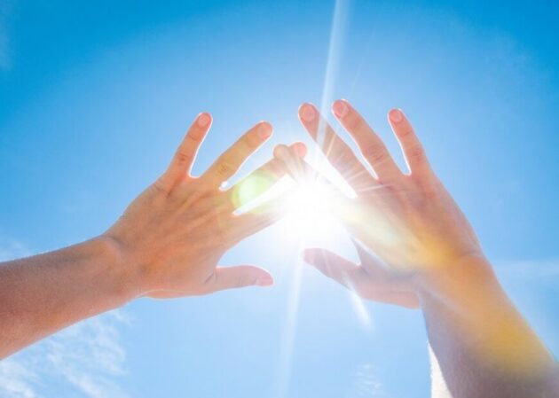 How to Identify, Treat and Prevent Photosensitivity Reaction